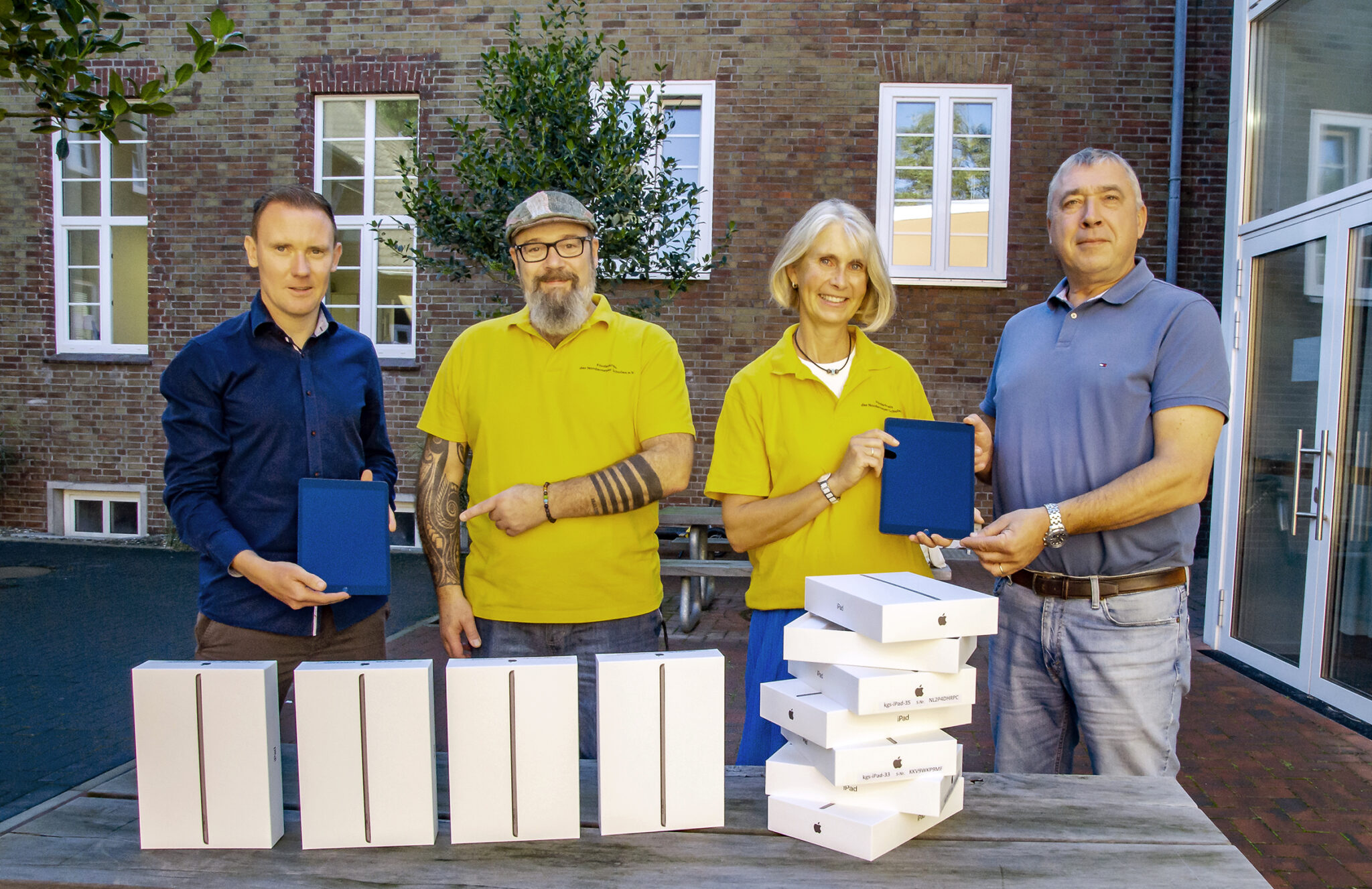 Zehn iPads für den digitalen Unterricht – KGS Norderney